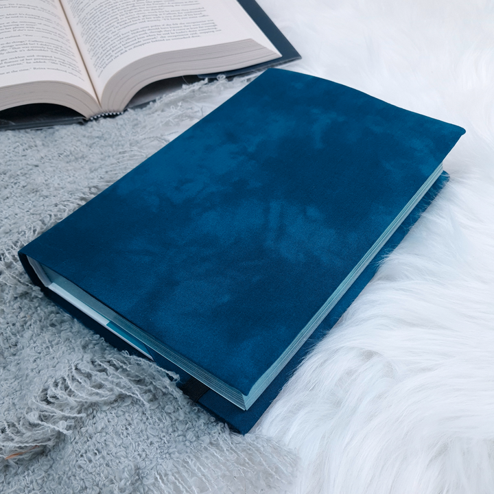 Dust jackets – Charlie and Fox